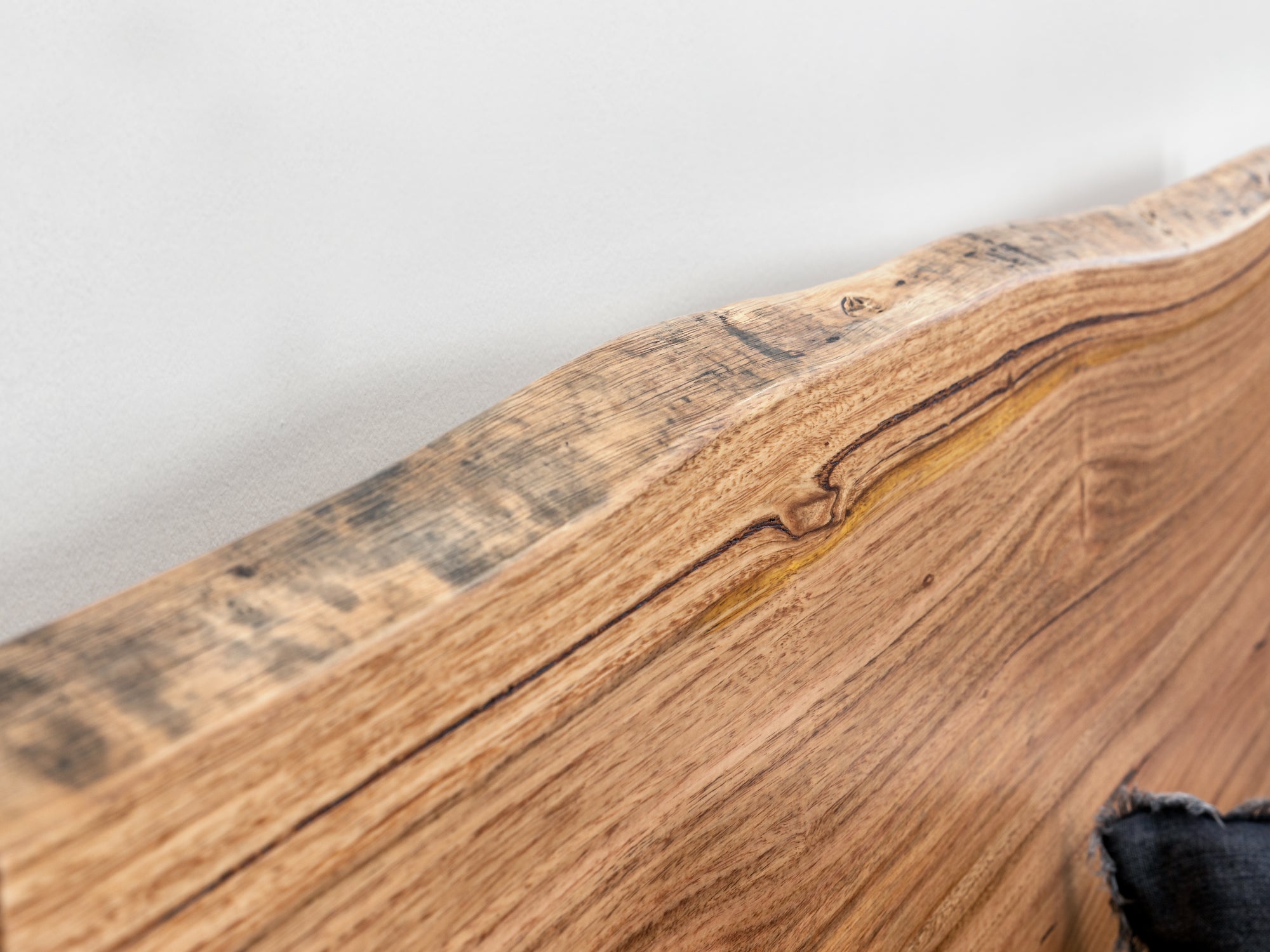 Licola Bedframe - Bevmarks